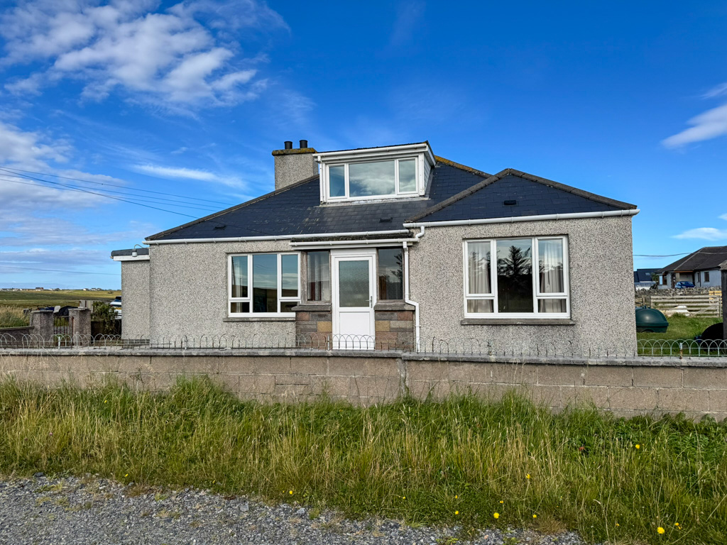 4 Loch Street, Barvas, Isle of Lewis HS2 0QR | Hebridean Estate Agency